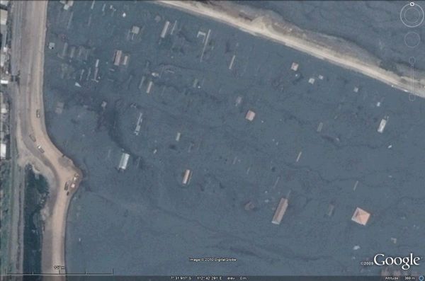 Le volcan de boue Lusi à Sidoarjo, Est-Java, Indonésie - Paesaggio, paysages