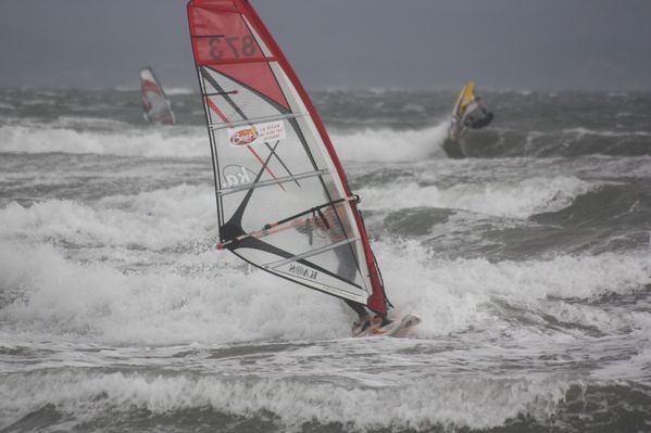 Finale AFF Championnat de France seniors Six Fours vagues J3 J4 - Jocelyn DE SOUZA FRA 873 Le ...