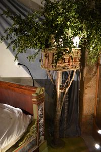 vitrine exposition avec Jacques Cousin - Le blog de sauverlesmeubles