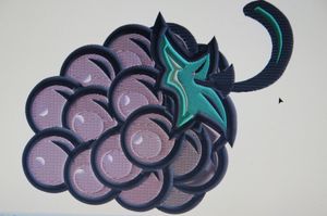 Motif broderie machine: raisin - du fil et de la laine