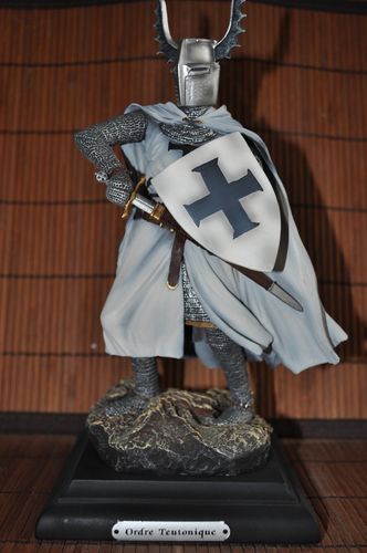 Ma collection - Chevalier Teutonique peint - Esprit de Légende -EDG ...