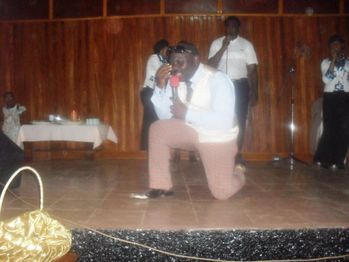 CAMEROUN:SPECTACLE: ODILE NGASKA CHANTAL YOLOGAZA ALBERT PREMIER JOHN ...