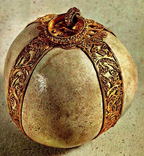 Farmacologia. E. H. Guitard, L'enigmatico Bézoard, 1937; da "Société d ...