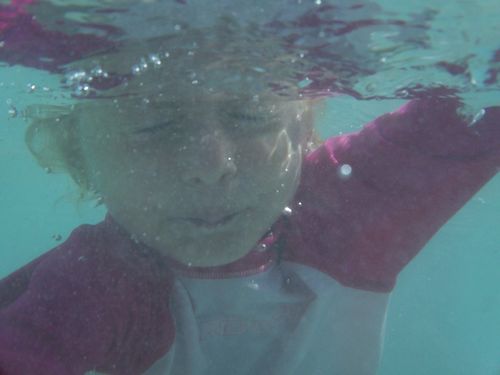 La tête sous l'eau!! - La Semet family en Polynésie