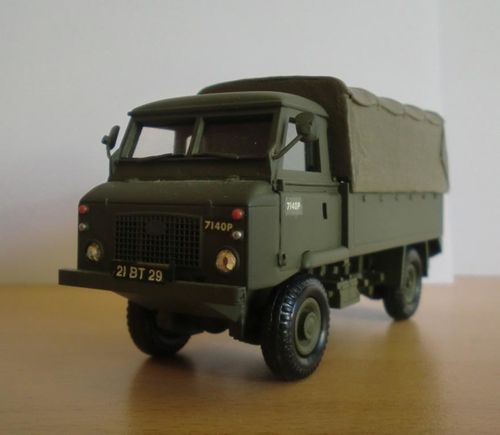 Land Rover Forward 2B au 1/48ème (Hart Models pour Transport of Delight ...