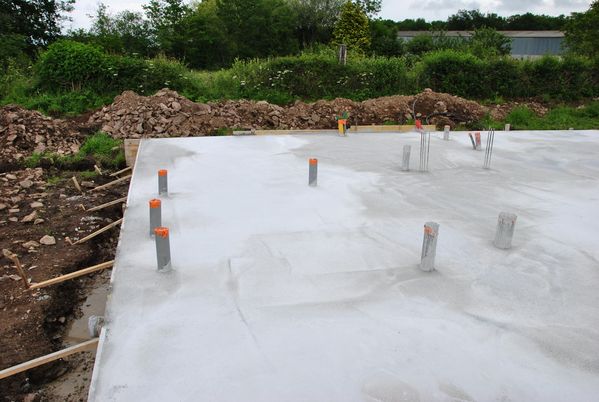 Dalle sèche et coffrage de l'abri de jardin - Le blog de ossaturebois63 ...