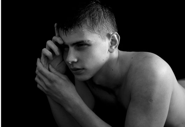 Mateusz Budziak & Ewelina Jasińska par Marcin Banasiak - Men's Runway