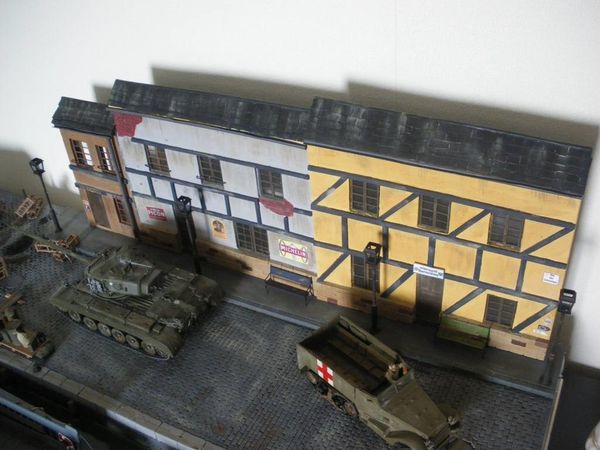 Diorama N°8 "Débarquement matériel US début 1945" en france - moadib ...
